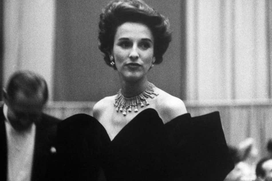 Tragic Facts About Babe Paley, The Queen Of New York - Factinate