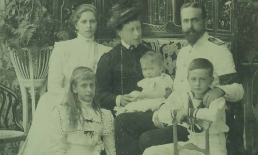 Tragic Facts About Princess Alice Of Battenberg, The Hidden Royal ...