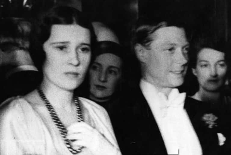 Gloria Morgan Vanderbilt Was History's Worst Mother