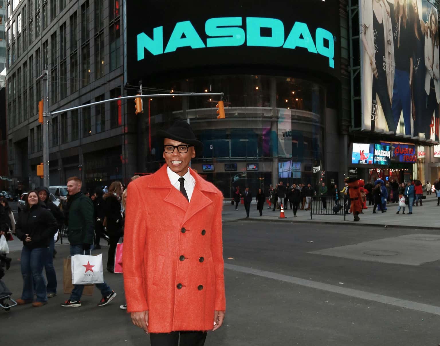 Flamboyant Facts About RuPaul Charles, The King Of Drag Queens