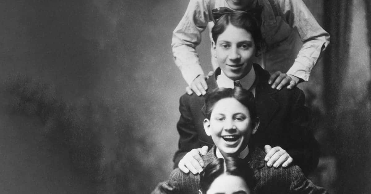 Harpo Marx Stayed Silent For A Reason - Factinate
