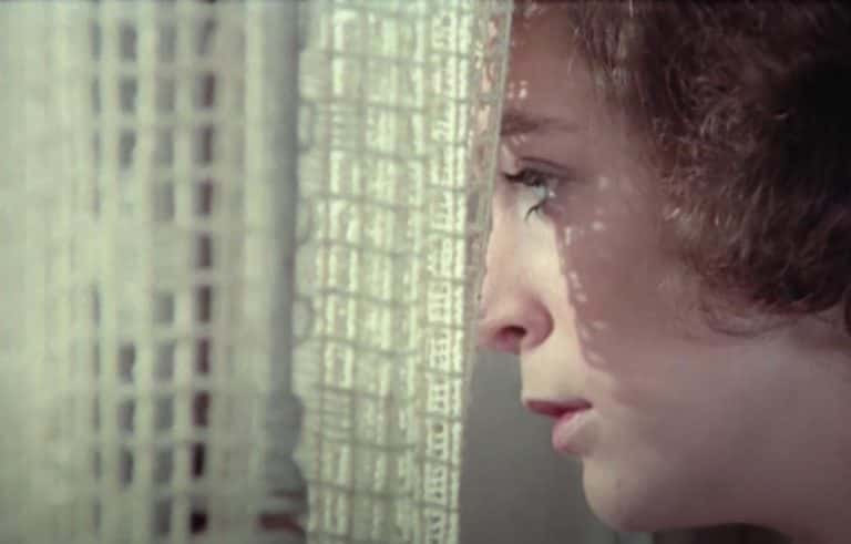 Harrowing Facts About Edith Piaf, The Tragic Songbird