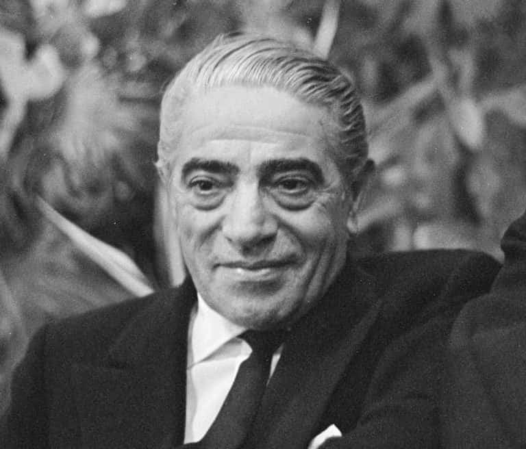 Aristotle Onassis manipulated his life with a lethal combination of an ...