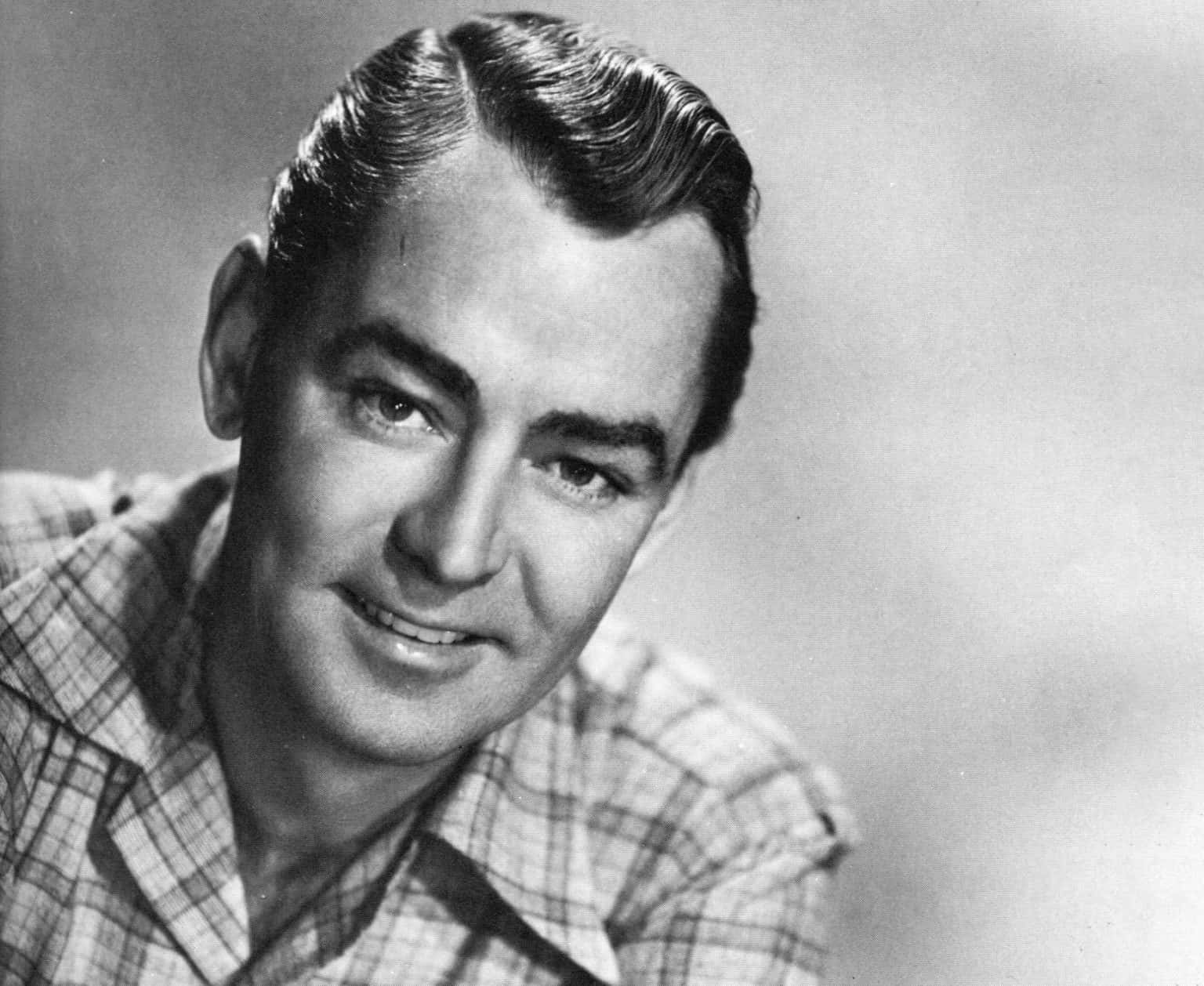 Painful Facts About Alan Ladd, Hollywood's Shy Gangster