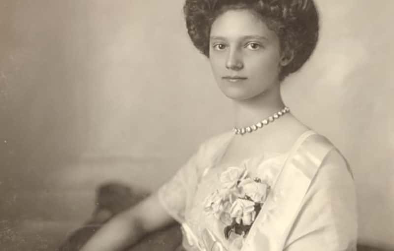 Tragic Facts About Zita Of Bourbon-Parma, The Refugee Empress - Factinate