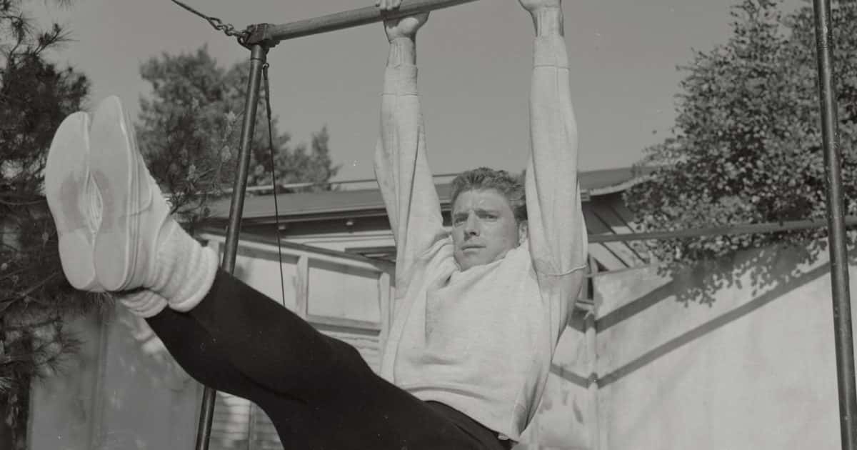 Burt Lancaster's Rugged Good Looks Hid A Dark Secret - Factinate