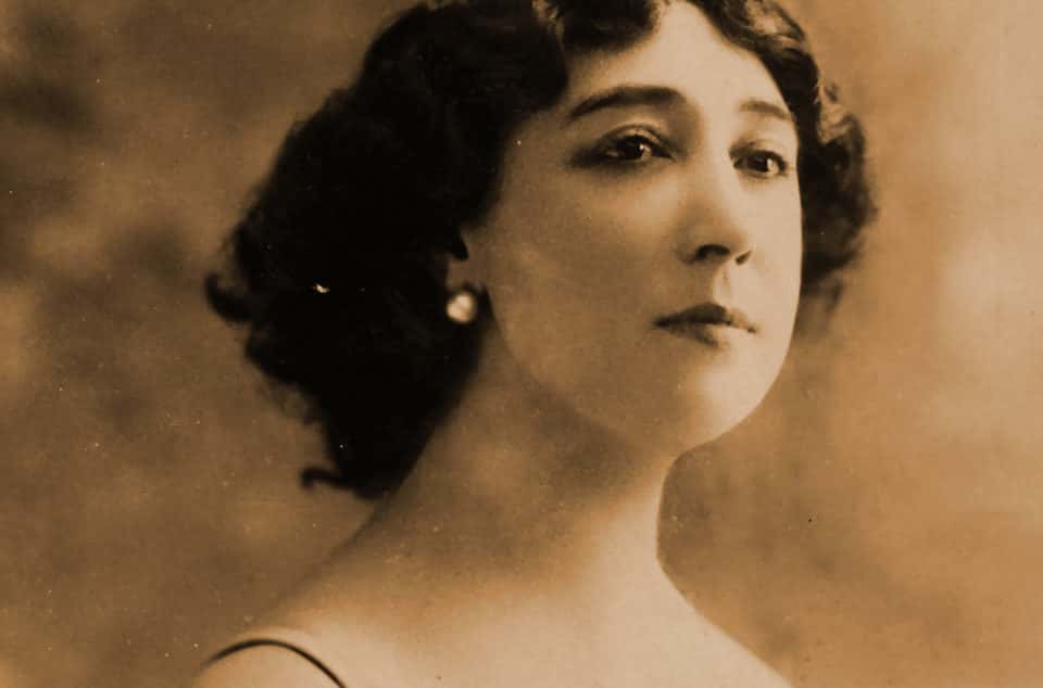 Irresistible Facts About La Belle Otero, The Seductive Spanish Siren ...