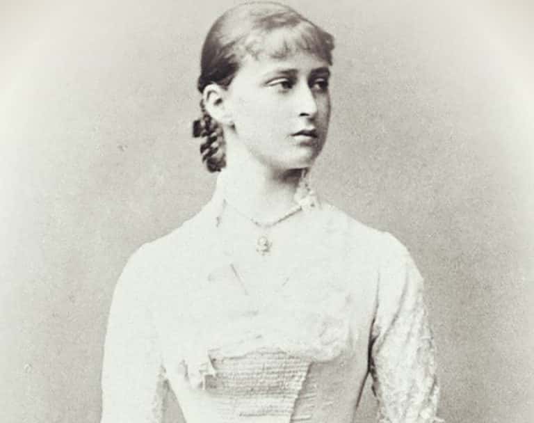 Elizabeth Feodorovna’s story started out as a fairy tale, only to ...