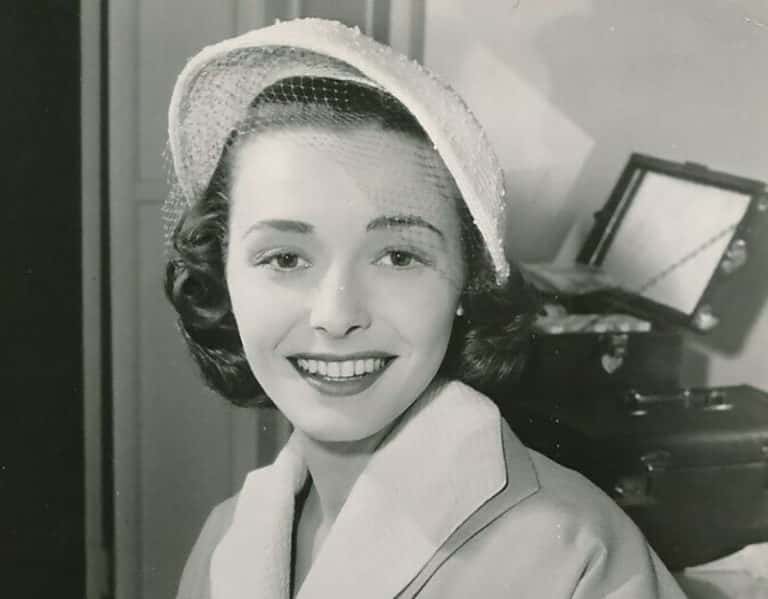 Agonizing Facts About Patricia Neal, The Heartbroken Actress