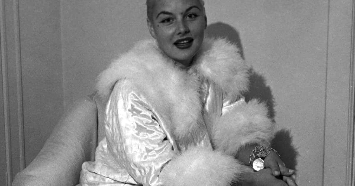 Seductive Facts About Barbara Payton, The Succubus Of Old Hollywood ...