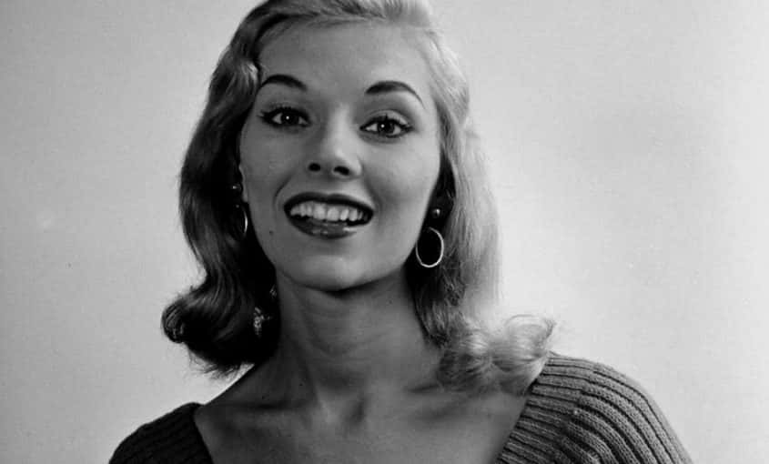 Flipped Facts About Vikki Dougan, The Girl With The Back - Factinate