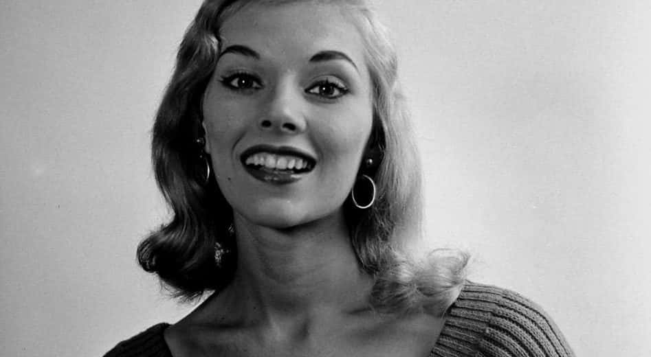 Flipped Facts About Vikki Dougan, The Girl With The Back - Factinate