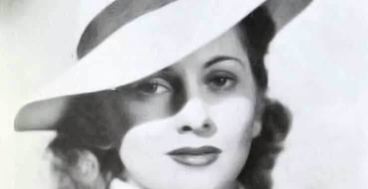 Flipped Facts About Vikki Dougan, The Girl With The Back - Factinate