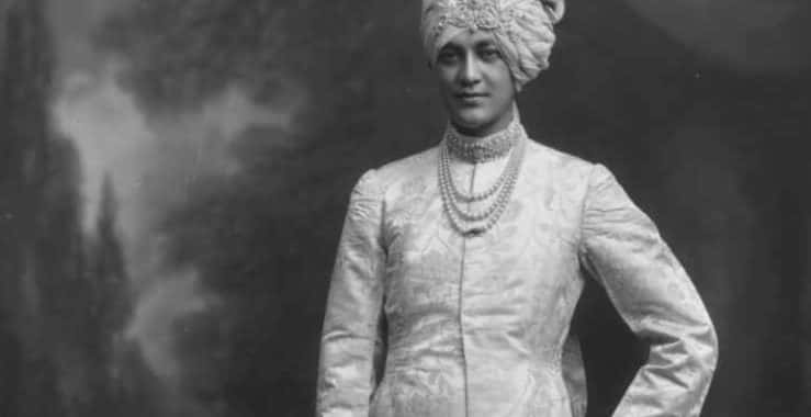Stunning Facts About Gayatri Devi, The Lost Maharani - Factinate