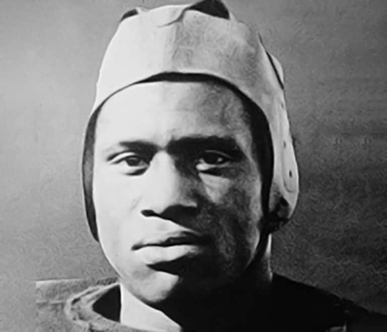 Surprising Facts About Paul Robeson, The Radical Star With A Tragic Story