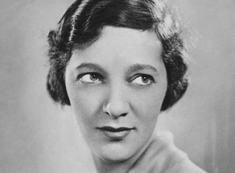 Gertrude Lawrence, The Broken Broadway Idol, Lived A Real Tragedy