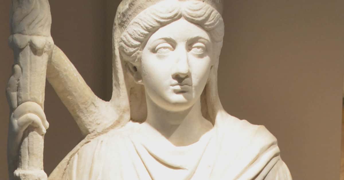 Disturbing Facts About The Tragic Life Of Roman Empress Lucilla - Factinate