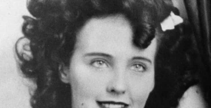 Tragic Facts About Elizabeth Short, The Black Dahlia - Factinate
