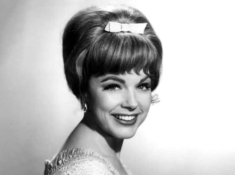 Sparkling Facts About Terry Moore, Hollywood’s Classic Star