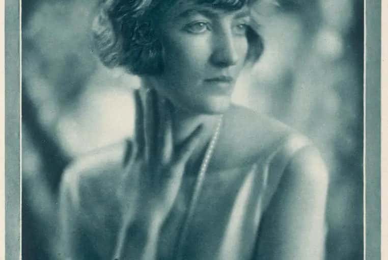 Bitter Facts About Daisy Fellowes, High Society’s Wicked Queen - Factinate