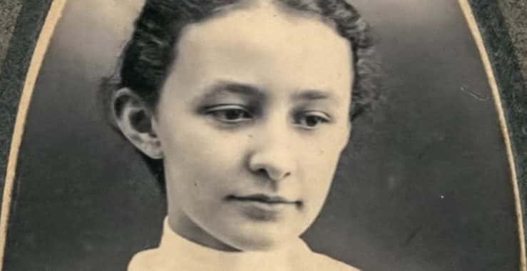 Prickly Facts About Georgia O’Keeffe, The Desert Artist - Factinate