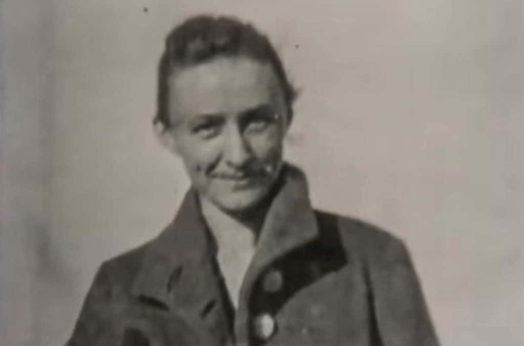 Georgia O’Keeffe’s Life Was A Beautiful Disaster