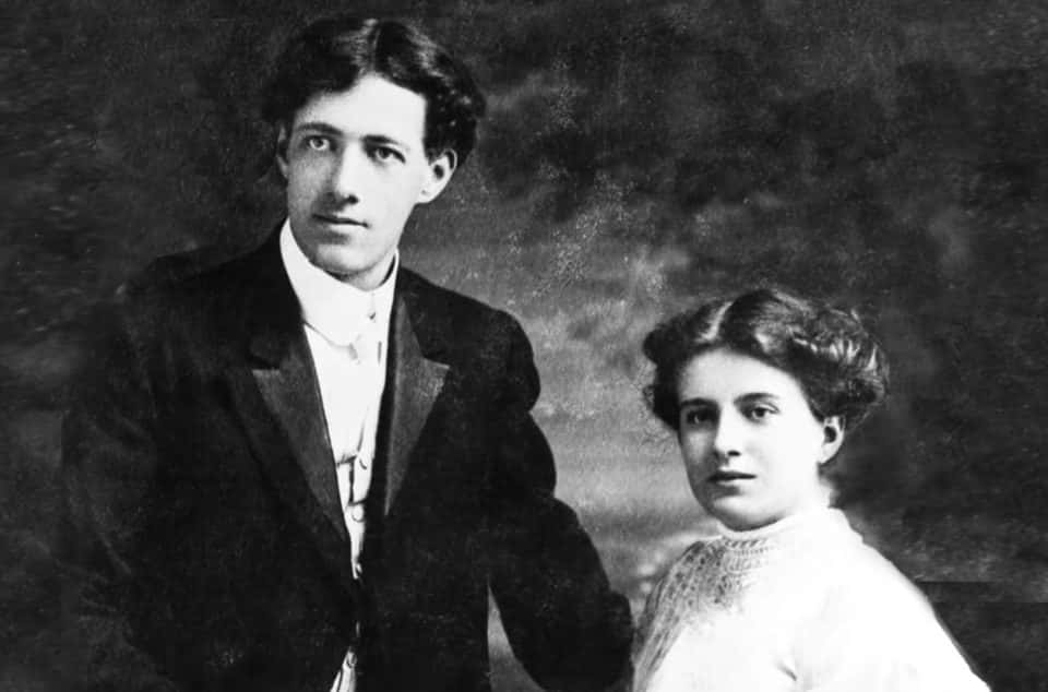 Bizarre Facts About Aimee Semple McPherson, The Disappearing Evangelist ...