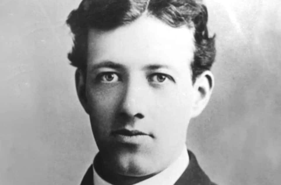 Bizarre Facts About Aimee Semple McPherson, The Disappearing Evangelist ...