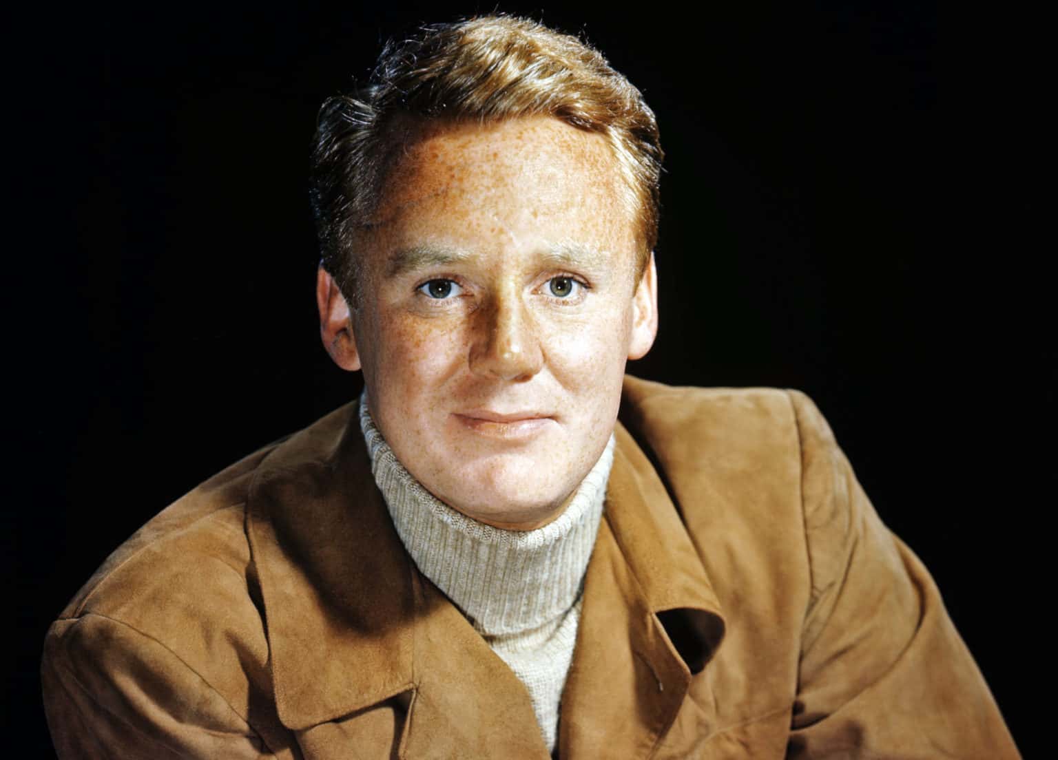 Shimmering Facts About Van Johnson, MGM’s Golden Boy