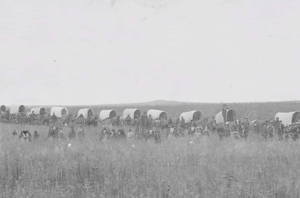 Chilling Facts About Olive Oatman, The Tattooed Captive - Factinate