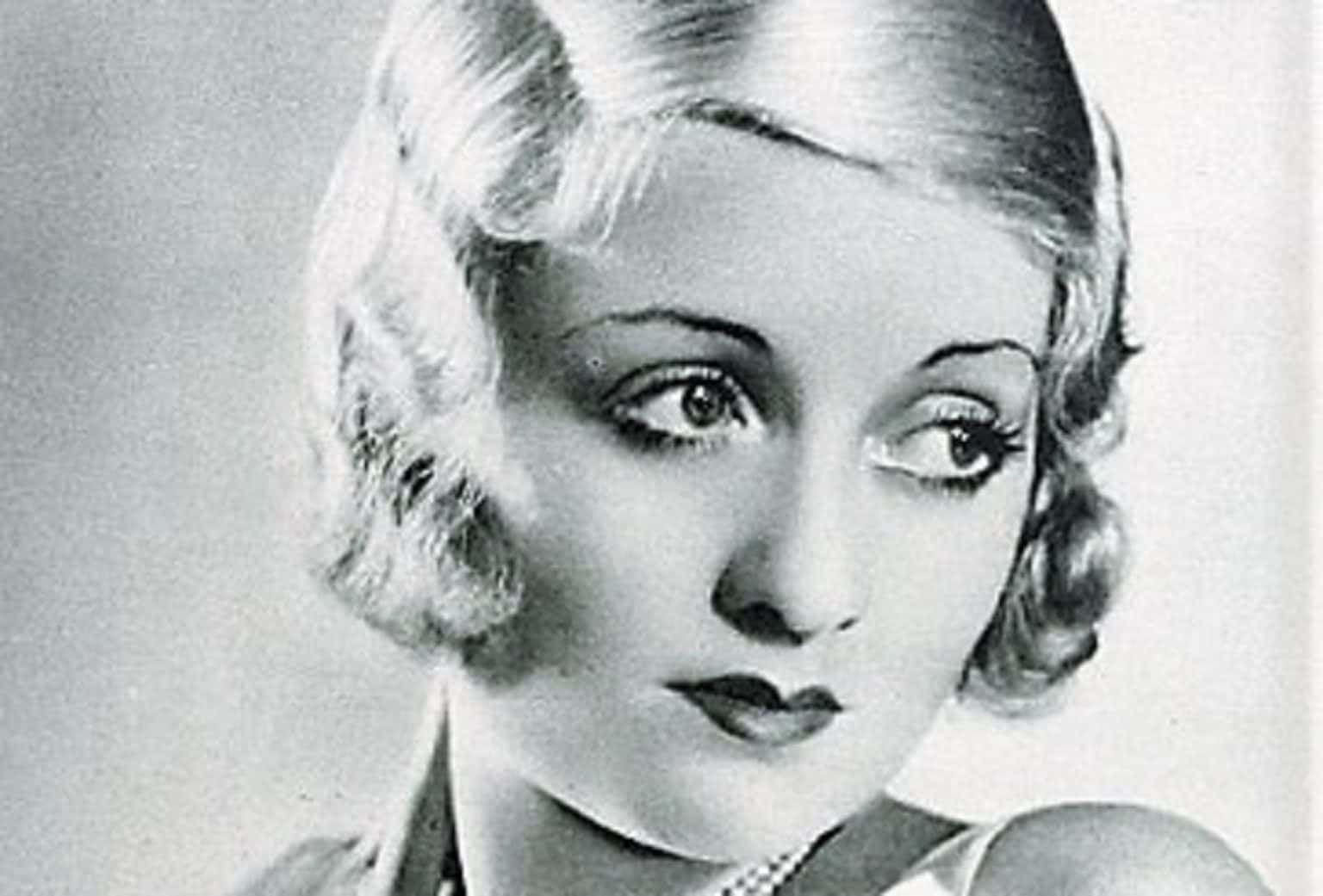 Wily Facts About Constance Bennett, The Hollywood Fox