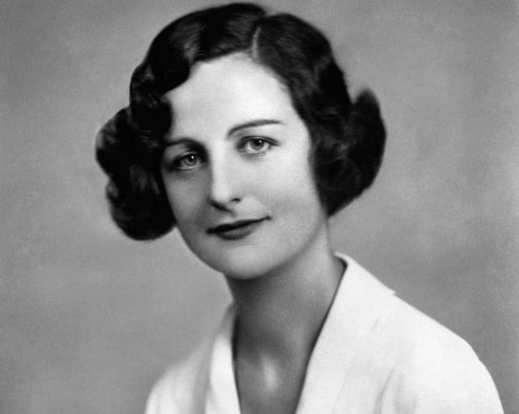 Pristine Facts About Nancy Mitford, The Bright Young Thing