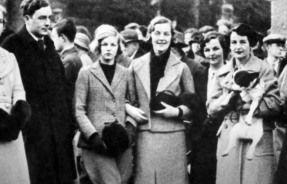 Pristine Facts About Nancy Mitford, The Bright Young Thing - Factinate