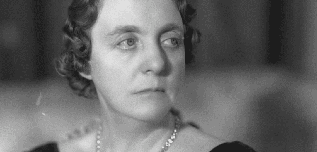 Pristine Facts About Nancy Mitford, The Bright Young Thing - Factinate