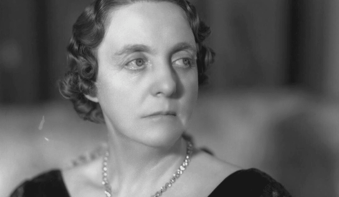 Pristine Facts About Nancy Mitford, The Bright Young Thing - Factinate