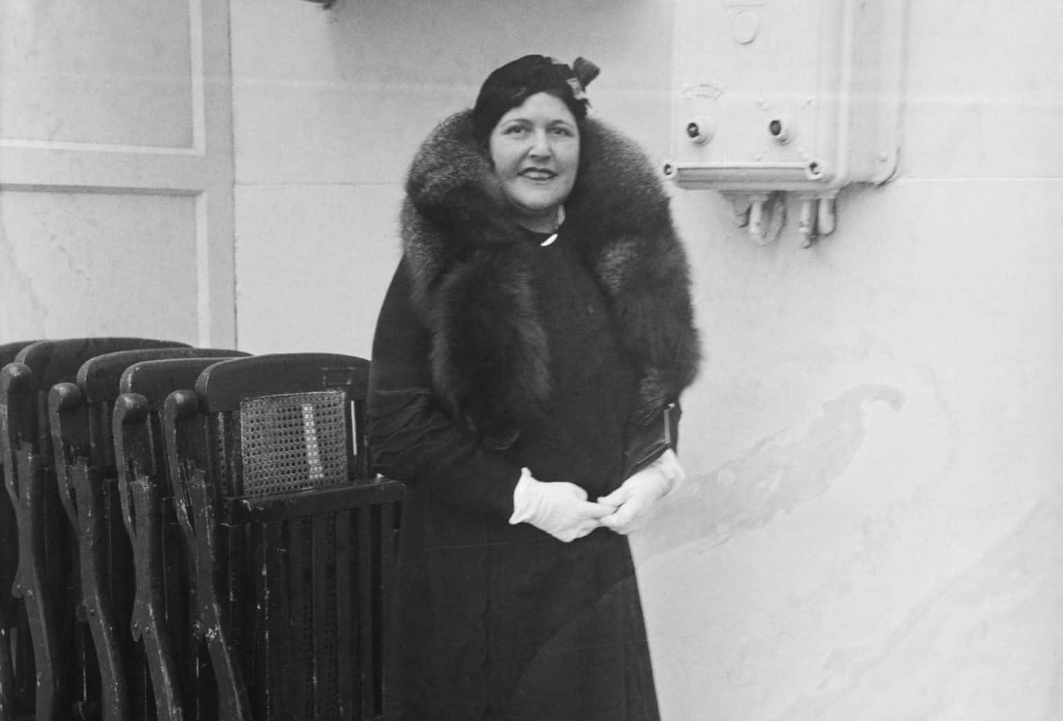 The Queen Of Gossip Knew All Of Hollywood’s Darkest Secrets