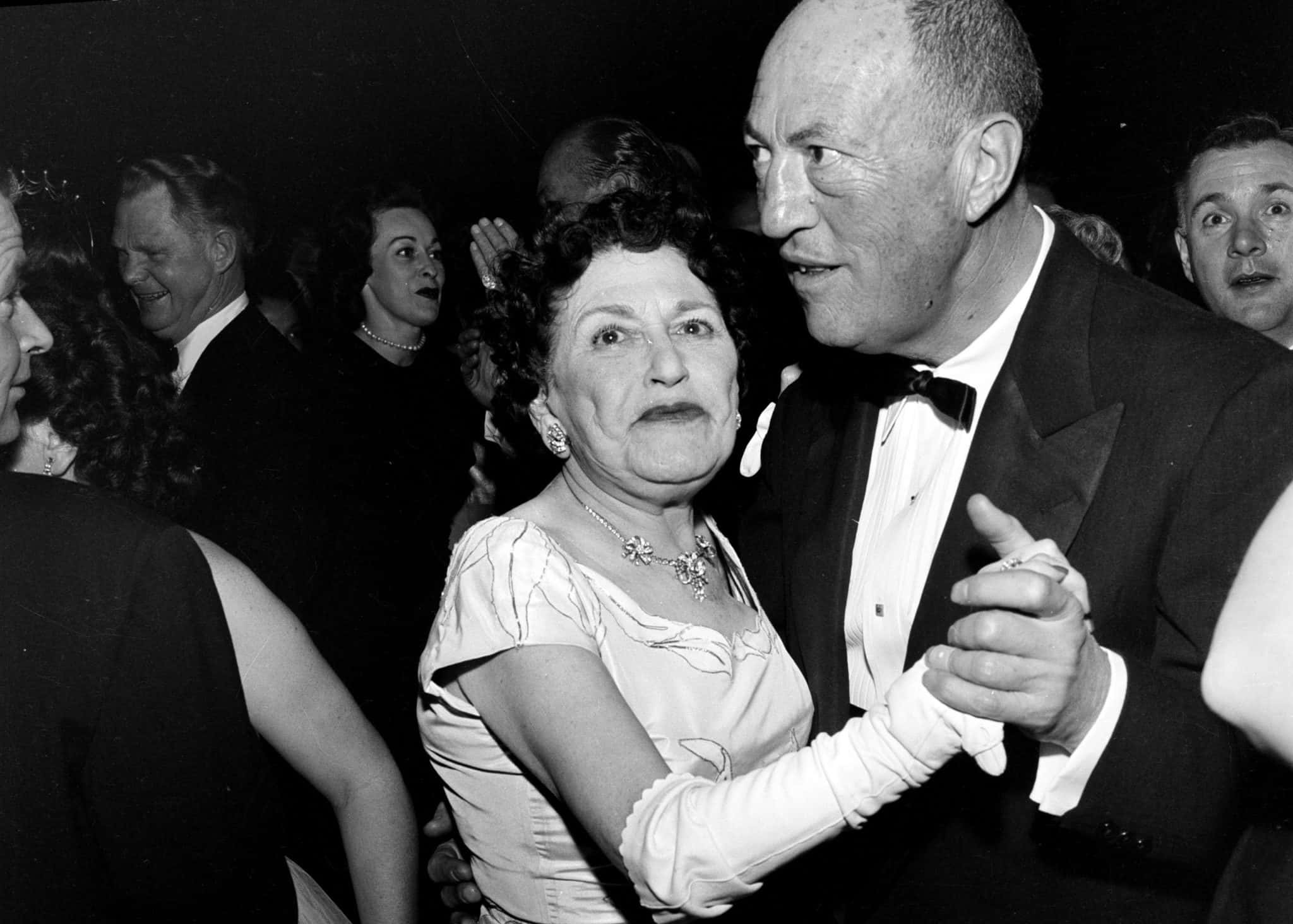 The Queen Of Gossip Knew All Of Hollywood’s Darkest Secrets