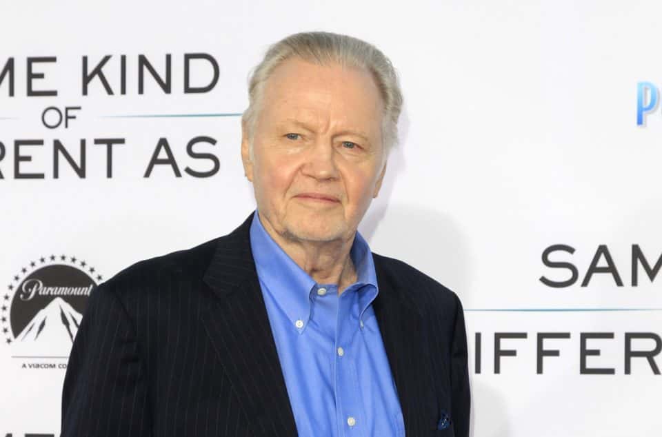 Contradictory Facts About Jon Voight, Hollywood’s Reformed Hippie ...
