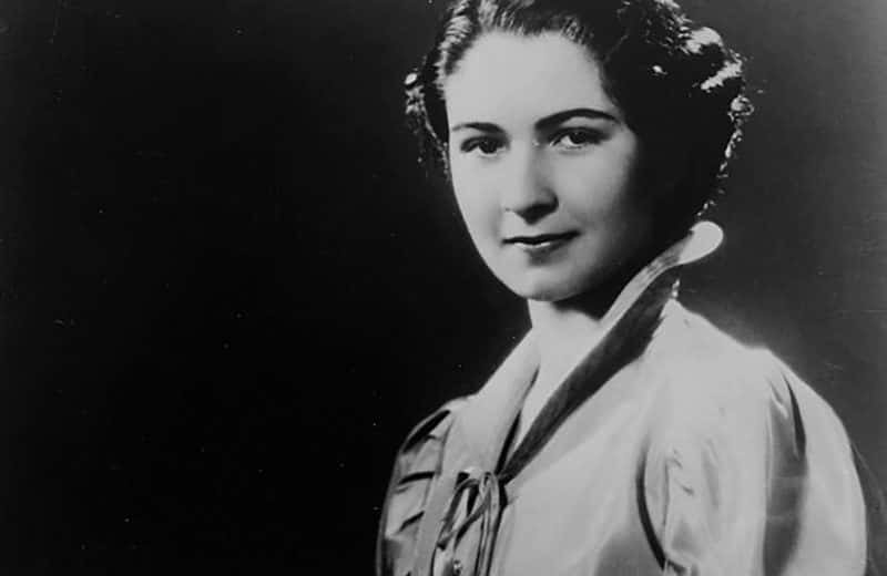 Scorned Facts About Farida, Egypt’s Rejected Queen - Factinate