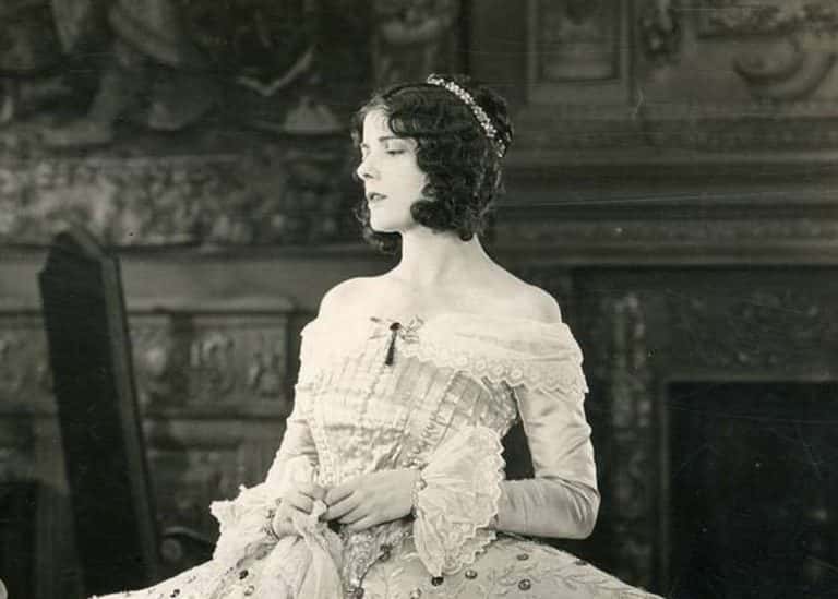 Sorrowful Facts About Alma Rubens, The Silent Film Siren