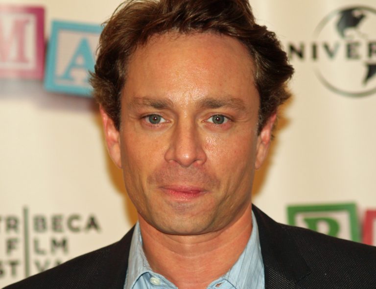 Jennifer Coolidge Doesn’t Hold Back