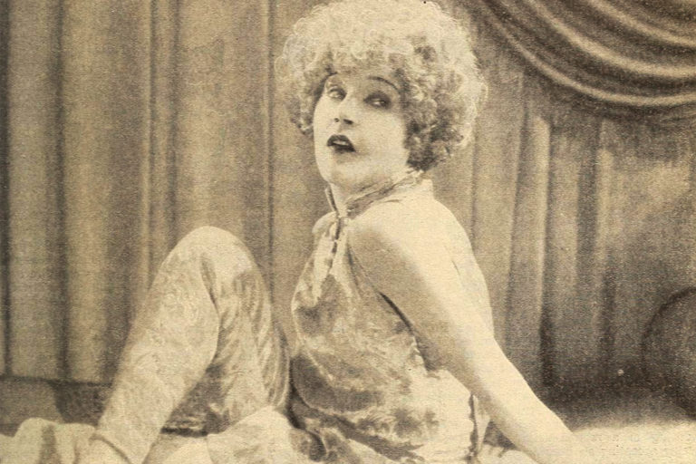 Bizarre Facts About Mae Murray, The Girl With The Bee-Stung Lips