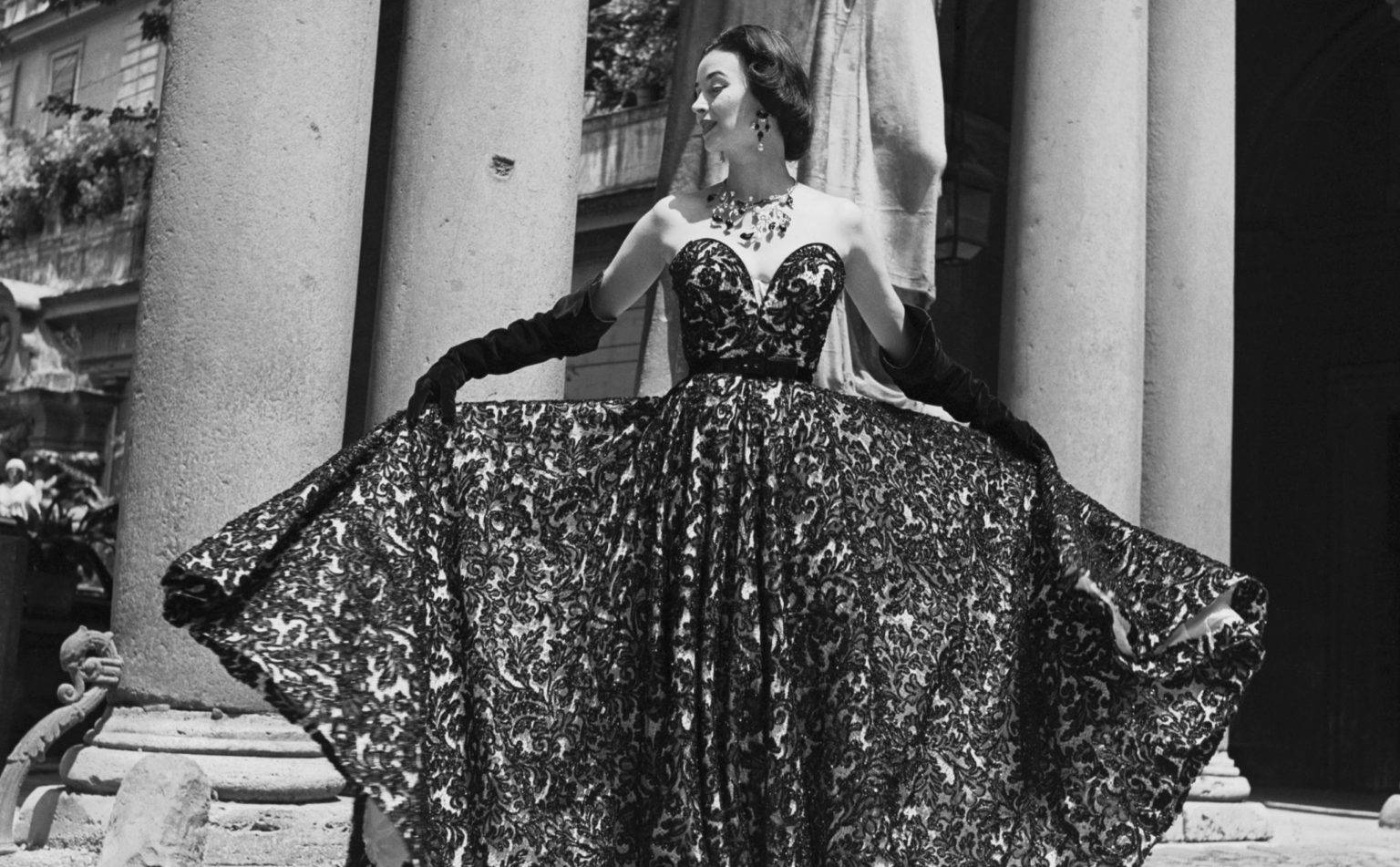 Cover Girl Facts About Dorian Leigh, The Model Who Flirted With Fire