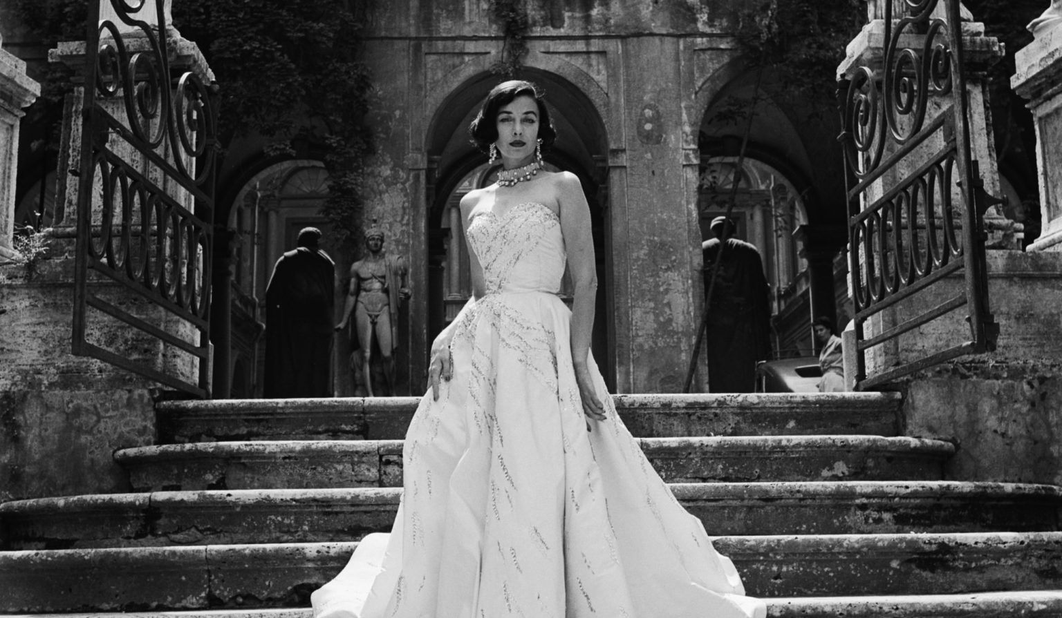 Cover Girl Facts About Dorian Leigh, The Model Who Flirted With Fire