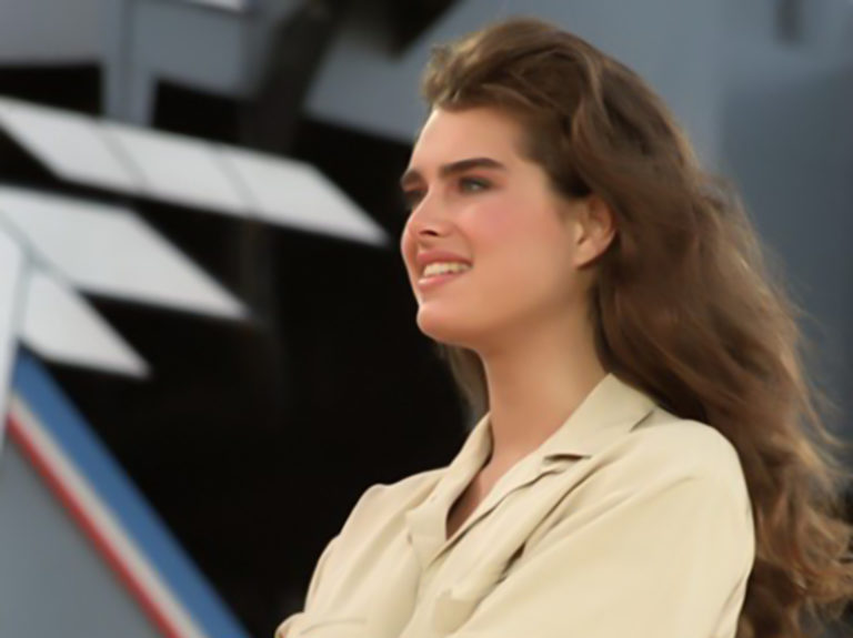 Sunny And Sad Facts About Kelly Preston, The Aloha Actress