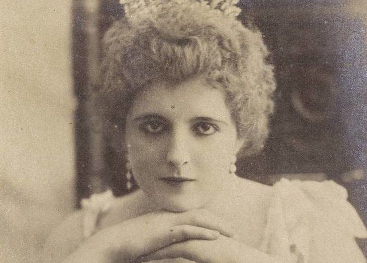 Spoiled Facts About Clara Ward, The American Princess - Factinate