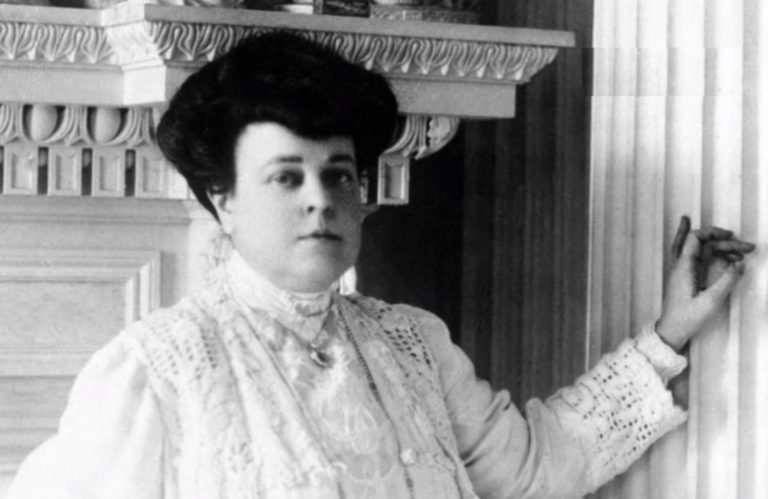 Gaudy Facts About Alva Vanderbilt, The Gilded Age Queen