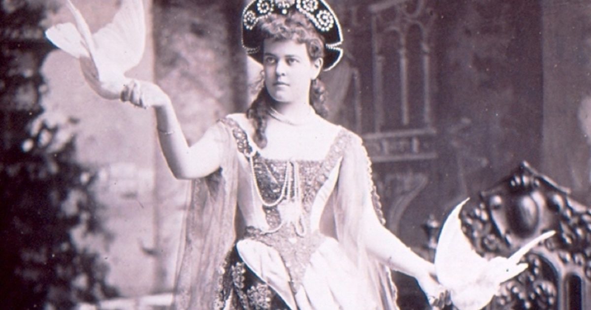 Gaudy Facts About Alva Vanderbilt, The Gilded Age Queen - Factinate