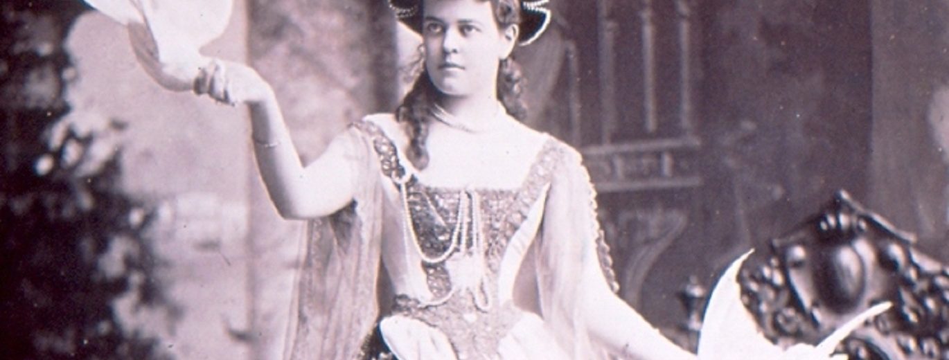 Gaudy Facts About Alva Vanderbilt, The Gilded Age Queen - Factinate