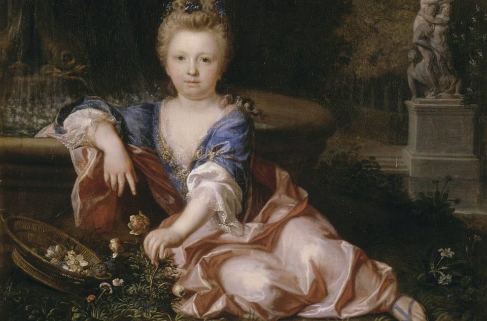 Controlling Facts About Mariana Victoria of Spain, The Original Momager ...